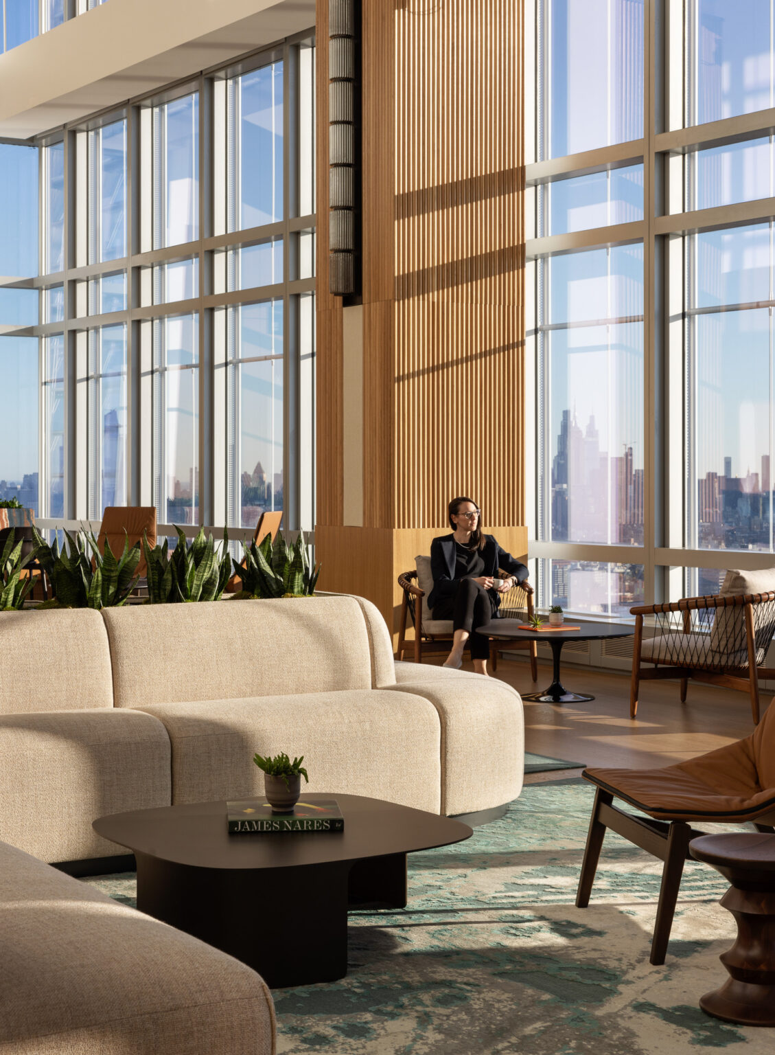 Lord, Abbett & Co. LLC - HLW